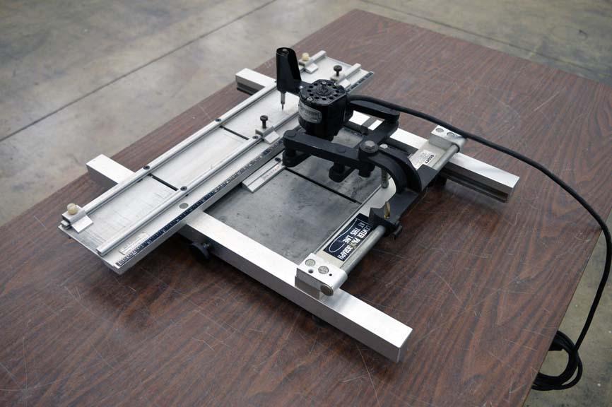 Lot #75: Scott SM-200 Electric Engraver Machine (Ships from Maple ...